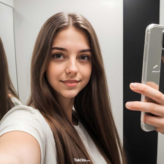 Fake Kız Foto Fikirleri: 40 Gerçekçi Fake Kızı Fotoğrafları - Takiye.com